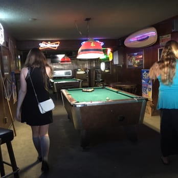 Rudder Room - 67 Photos & 105 Reviews - Dive Bars - 2929 Ocean Dr ...