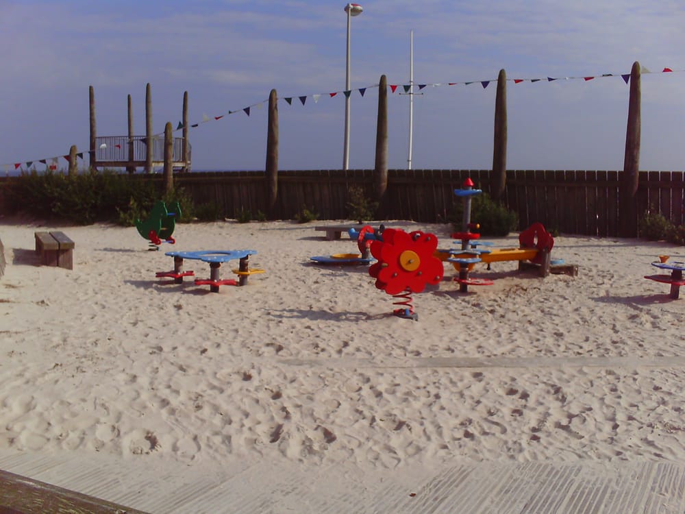 Seafront Splash Beach Park - Parks - Montrose, Angus, United Kingdom - Yelp