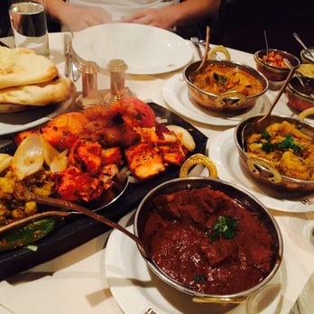 Le Taj - 89 Photos & 162 Reviews - Indian - 2077 Rue Stanley, Ville ...