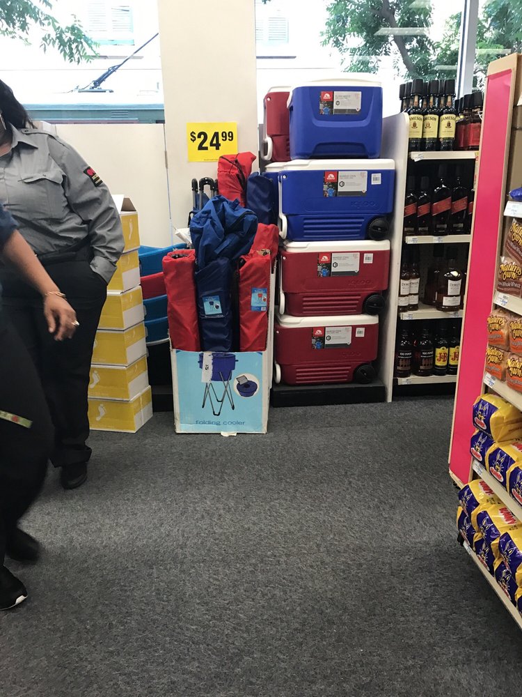 CVS/pharmacy - 11 Photos & 44 Reviews - Drugstores - 800 Canal St ...