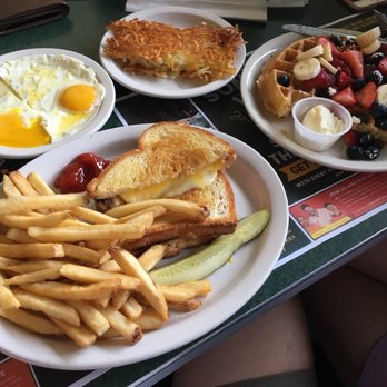 Metro Diner - 218 Photos & 191 Reviews - American (Traditional) - 7225 ...