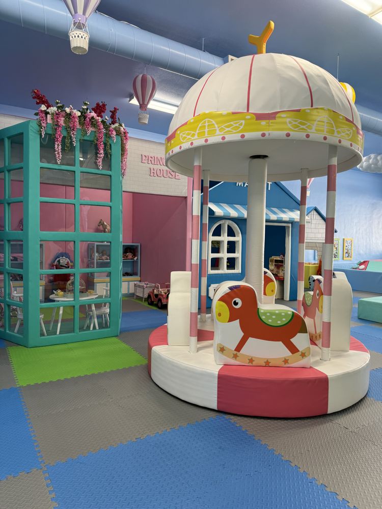 Fantasy World Indoor Playground, California | Roadtrippers