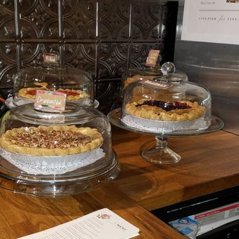 Emporium Pies - 1183 Photos & 881 Reviews - Desserts - 314 N Bishop Ave ...