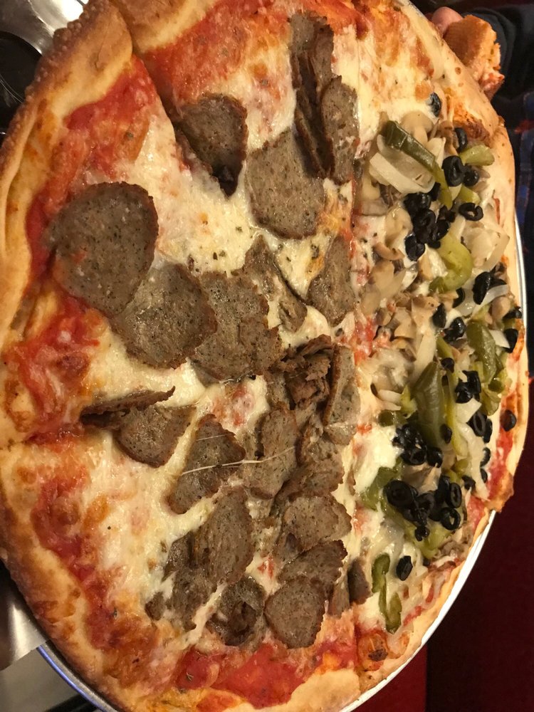 Palumbo’s Pizzeria - 51 Photos & 33 Reviews - Pizza - 7711 Collier Blvd ...