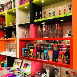 Yelp Reviews for Pylones - 29 Photos & 16 Reviews - (New) Gift Shops ...