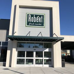 Robert Fresh Market - 22 Photos & 24 Reviews - Grocery - 2222 Saint ...