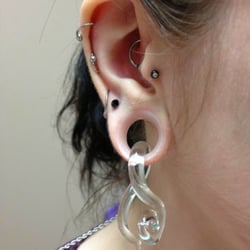 Almost Famous Body Piercing - 18 Photos - Piercing - 4101 W Division St ...