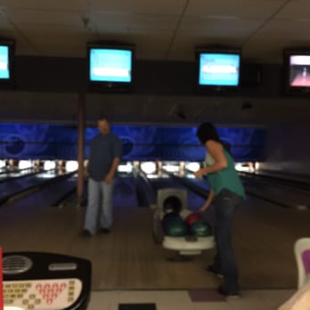 Red Bird Bowling Lanes - 11 Photos - Bowling - 1114 S Main St ...
