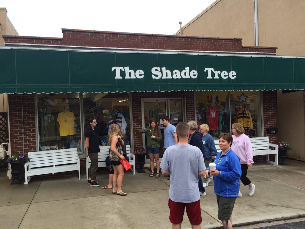 The Shade Tree - Candy Stores - 210 Walnut Ave, Lakeside Marblehead, OH ...
