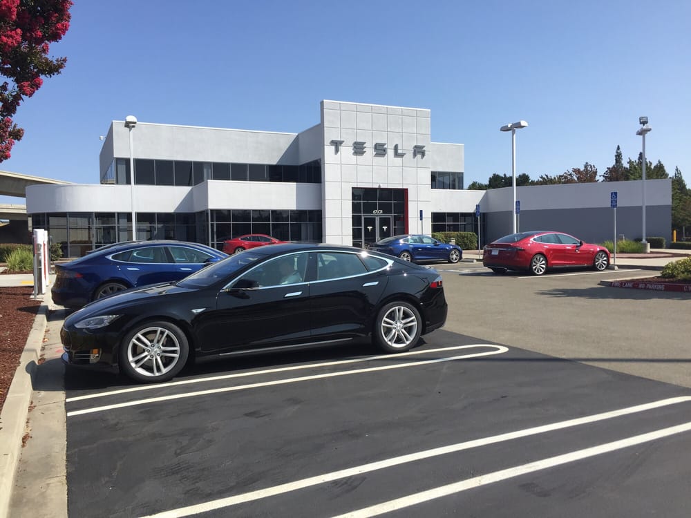 Telsa will need to expand size of some stores | Tesla Motors Club