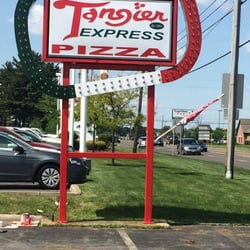 Tangier Bar & Pizza - 16 Photos & 13 Reviews - Pizza - 880 Youngstown ...