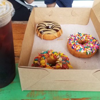 The Donut Experiment - 263 Photos & 282 Reviews - Donuts - 210C Pine ...