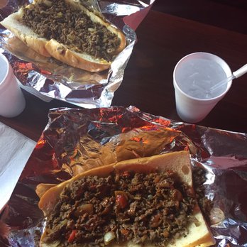 Max’s Steaks - 164 Photos & 250 Reviews - Sandwiches - 3653 Germantown ...