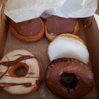 Country Style Donuts - Order Food Online - 97 Photos & 52 Reviews ...