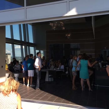 Bar 32 - 100 Photos & 63 Reviews - Bars - 100 Lakeside Ave E, Civic ...