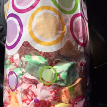 Rocket Fizz Soda Pop & Candy Shop - 93 Photos & 81 Reviews - Candy ...