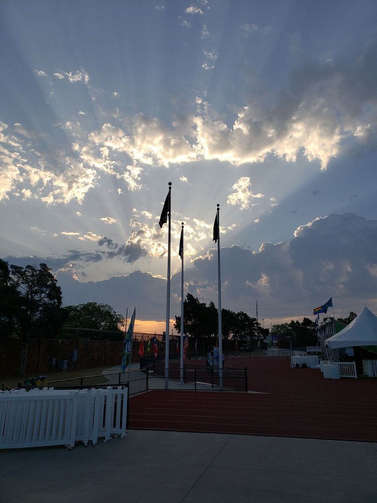 Taft Stadium - 30 Photos - Stadiums & Arenas - May Ave & 27th St ...