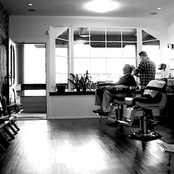 South Hills Barber Shop - 17 Photos & 20 Reviews - Barbers - 1303 Buck ...