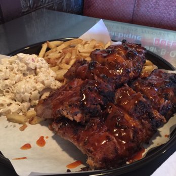 Phil’s BBQ - 212 Photos & 187 Reviews - Barbeque - 3225 N Harbor Dr ...