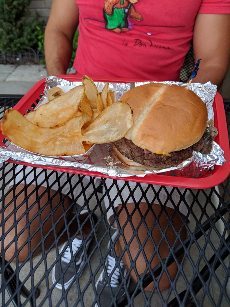 MoJoe’s Burger Joint | Hyperflyer Instant Delivery