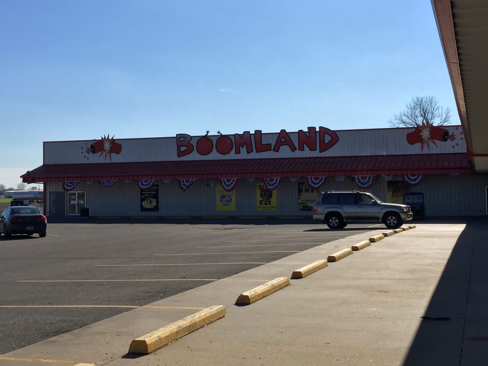 Boomland - 26 Photos & 13 Reviews - Fireworks - 6399 State Hwy 77 ...