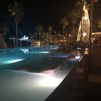 Marina Beach Club - 91 Photos & 29 Reviews - Bars - Marina Real Juan ...