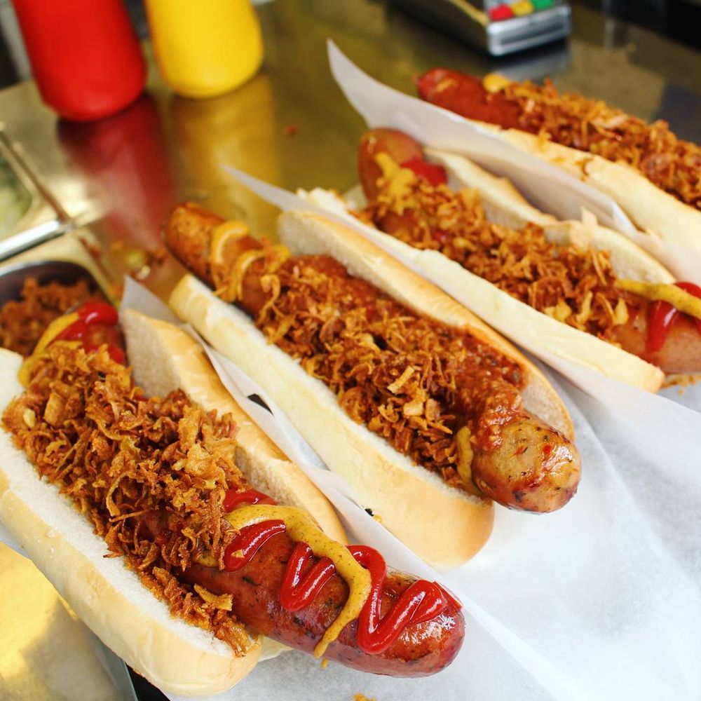 Trekroneren - 46 Photos & 42 Reviews - Hot Dogs - Kong Oscars gate 3 ...