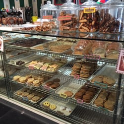 Uncle Mikes Bake Shoppe - 46 Photos & 52 Reviews - Bakeries - 1840 ...