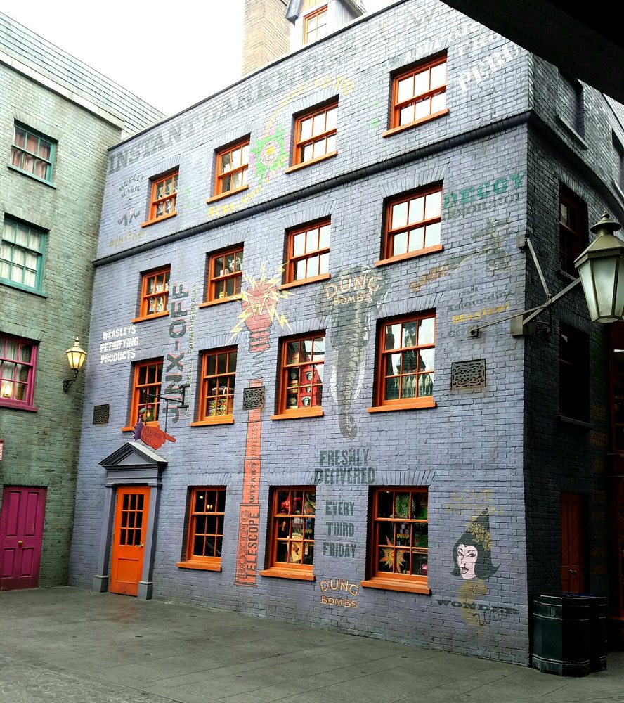 Weasley’s Wizard Wheezes - 63 Photos & 14 Reviews - Toy Stores - 6000 ...