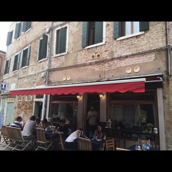 Bacaro Quebrado - 12 Photos - Bars - Calle Larga dei Bari 1107A ...