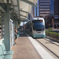 Valley Metro Light Rail Station - Buses - First Ave And Jefferston St ...
