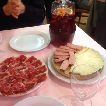 Museo del Jamón - 160 Photos & 151 Reviews - Meat Shops - Calle Mayor ...