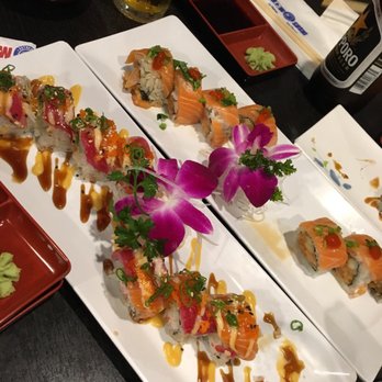 Show Sushi - Order Food Online - 2284 Photos & 1416 Reviews - Sushi ...