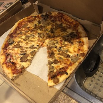 Loutina’s Pizza - 4880 N Kings Hwy, Lakewood Park, FL - 2019 All You ...