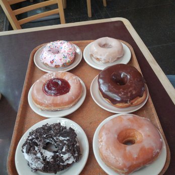 Top Pot Doughnuts - 1390 Photos & 1550 Reviews - Bakeries - 2124 5th ...