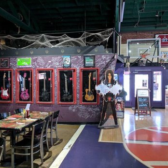Alice Cooperstown - 586 Photos & 510 Reviews - Sports Bars - 101 E ...