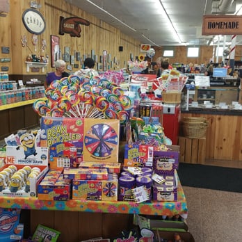 Chutters - THE BEST 110 Photos & 91 Reviews - Candy Stores - 43 Main St ...