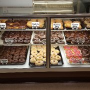 Ray’s Donuts - 30 Photos & 38 Reviews - Bakeries - 315 NE Vivion Rd ...