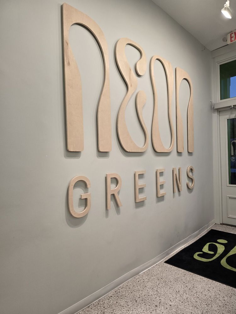 Neon Greens, St. Louis | Roadtrippers