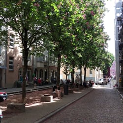 Bohnenviertel - Landmarks & Historical Buildings - Rathaus, Stuttgart ...