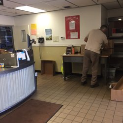 UPS Customer Service - 25 Reviews - Shipping Centers - 251 Sylvania Ave ...