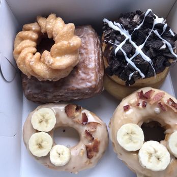Five-O Donut Co - 54 Photos & 33 Reviews - Donuts - 2241 Ringling Blvd ...