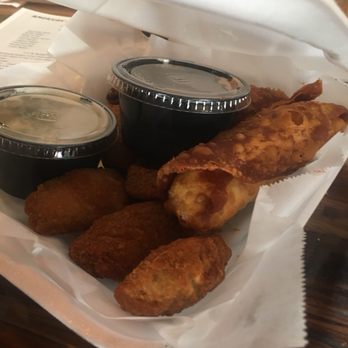 American Flying Buffalo - 26 Photos & 20 Reviews - Food Trucks - Tucson ...