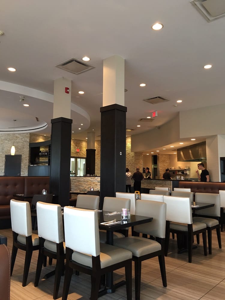 Me Va Me - 89 Photos & 60 Reviews - Middle Eastern - 9302 Bathurst ...