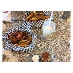 The Original Mels - 145 Photos & 199 Reviews - Diners - 171 Nut Tree ...