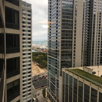 Axis Apartments & Lofts - 77 Photos & 29 Reviews - Apartments - 441 E ...