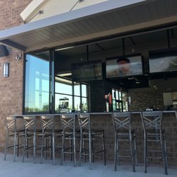Benjamin’s Pizza Kitchen & Bar - 52 Photos & 52 Reviews - Pizza - 295 W ...