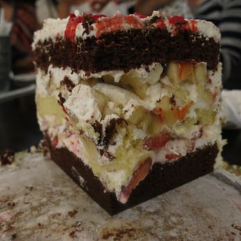 Mazzetti’s Bakery - 505 Photos & 693 Reviews - Bakeries - 101 Manor Dr ...