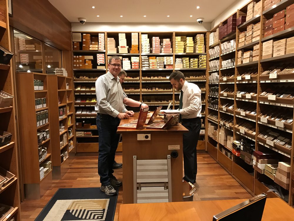 Pfeifen Huber - 33 Photos - Tobacco Shops - Tal 22, Altstadt, Munich ...