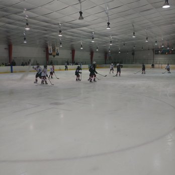 Iceland Sports Complex - 20 Photos & 18 Reviews - Skating Rinks - 1701 ...